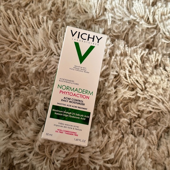 Vichy | Skincare | New Vichy Normaderm Phytoaction Acne Control Daily ...